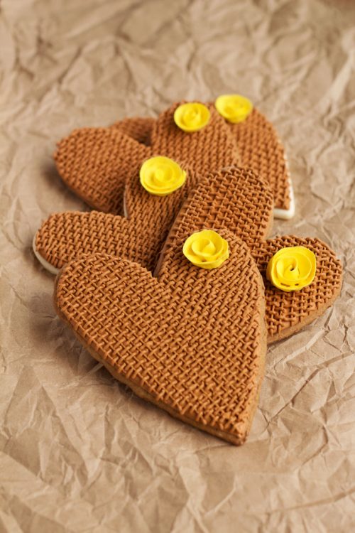 Burlap Heart Cookies - The Bearfoot Baker