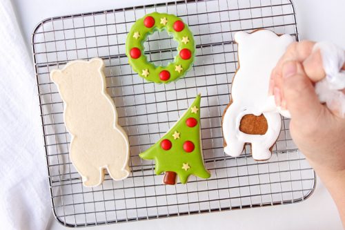 How to Make Fun Simple Decorated Bear Cookies - The Bearfoot Baker