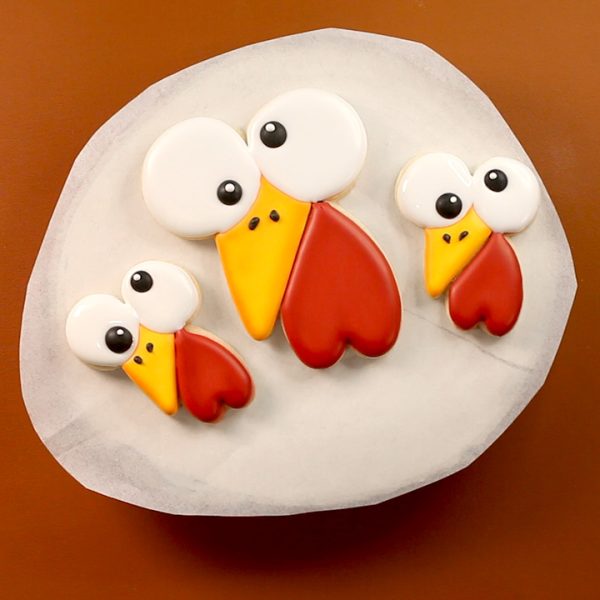 How to Make Sweet Little Turkey Face Sugar Cookies - The Bearfoot Baker